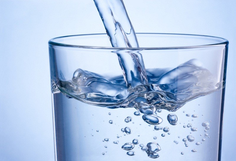 15 reasons you should drink enough water daily | Aid the student